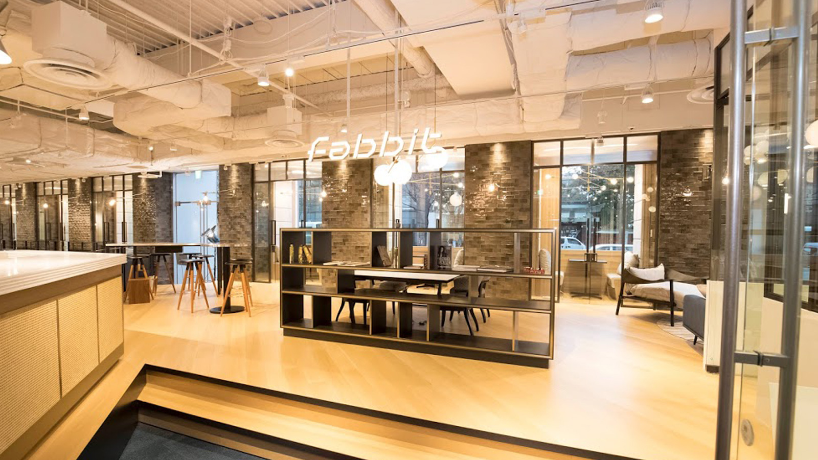 NewWork｜Store information｜九州｜fabbitGGアクロス福岡